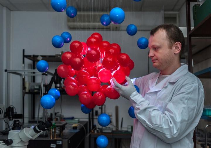 Prototype of a Chemical Computer Detects a Sphere - Research ...