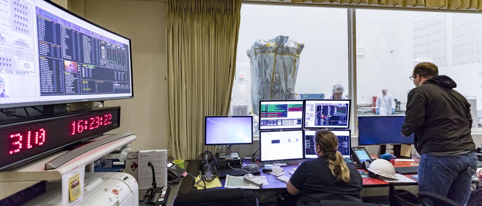 Cleanroom Snapshot: Solar Probe Enters NASA Facility for Testing ...