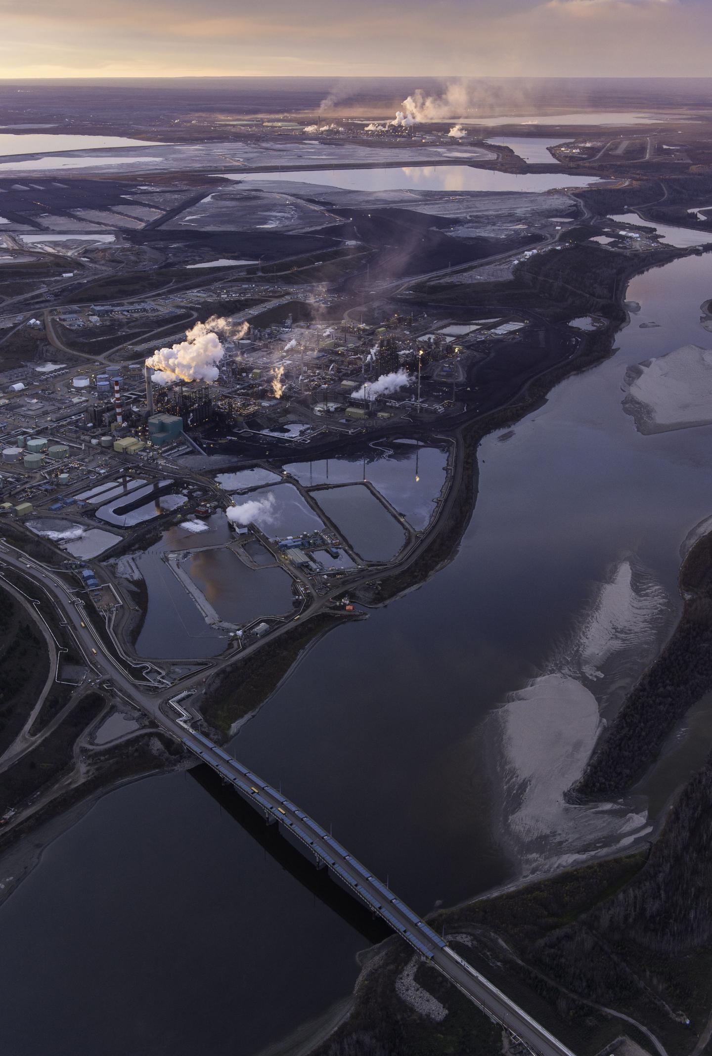 Heavy Petroleum Fuels Raising Vanadium Emissions - Research ...