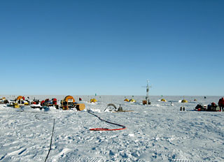On the ice: Trio of complex Antarctic science efforts reach milestones ...