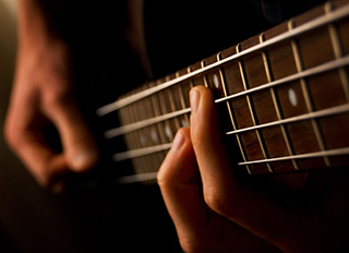 The Physics of Lead Guitar Playing - Research & Development World