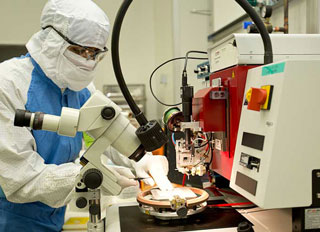 Lab awarded $5.6 million to develop next-generation neural devices ...