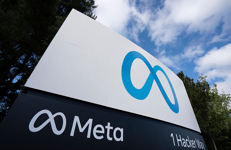 Meta restructures Reality Labs amid AI push and losses