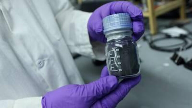 R&D 100 red carpet recap: NETL team turns plastic waste into battery ...