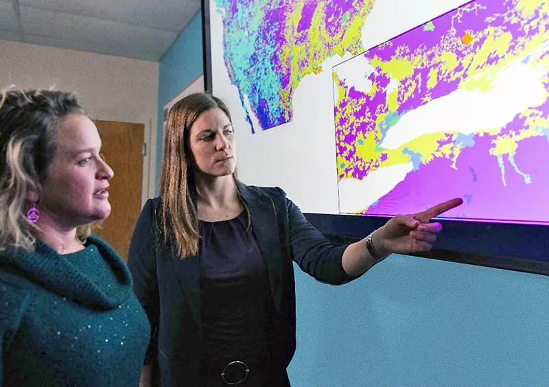 Los Alamos’ R&D 100-winning EpiEarth platform helps predict the global ...